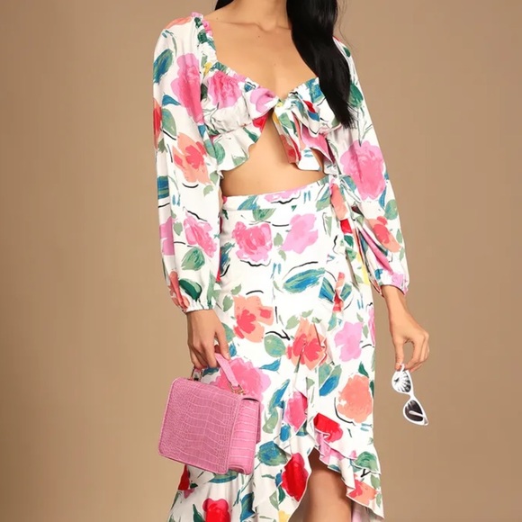 Lulus | Tops | Lulus Painted Perfection White Floral Tiefront Long ...